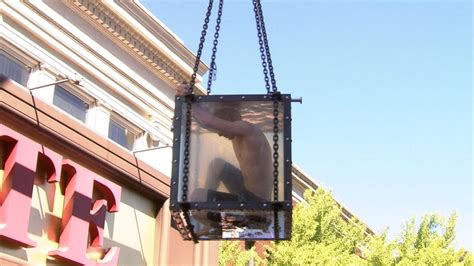 Escape Artist Hospitalized After Water Stunt In Criss Angel Show