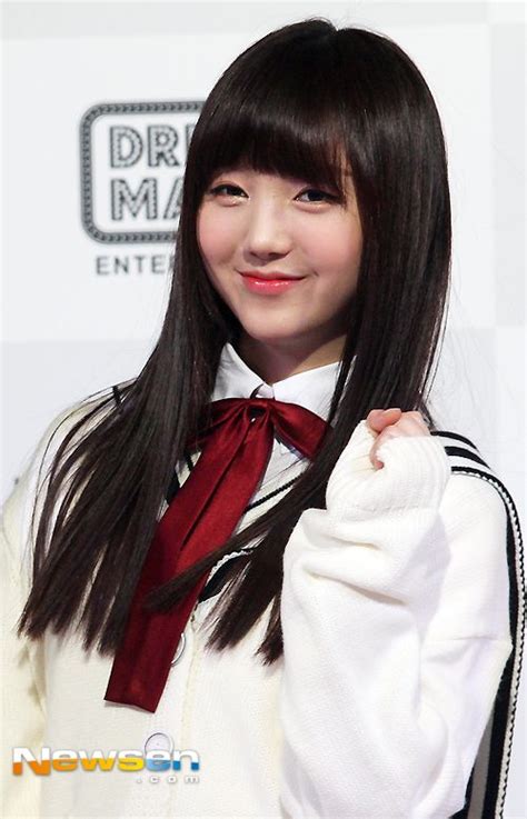 Kim Ji Yeon 1
