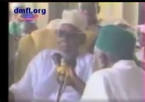Vidéo Mame Abdou Aziz Dabakh En Larmes