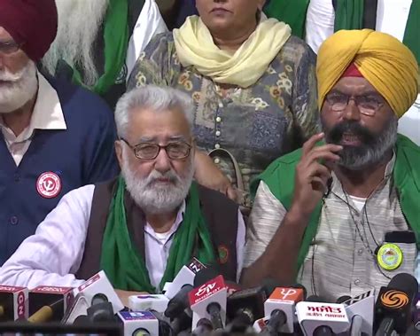 Samyukt Kisan Morcha Suspends Its Nov 29 Tractor March To Parliament