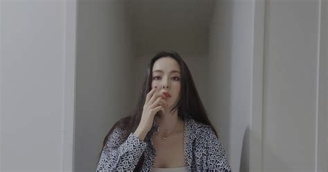 이다희 레깅스 입고 쩍벌 포즈시선 강탈