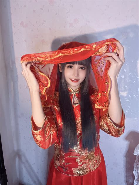 王依渟 齁~沒想到竟然誤打誤撞參加了《 夢幻新誅仙 》官方舉辦的搶婚大賽