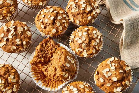 Banana Oatmeal Muffins