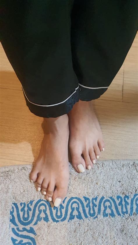Pjs And Feet Rfeetpics
