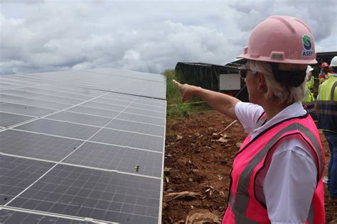 Administradora De Asep Inspecciona Proyectos ElÉctricos En Veraguas