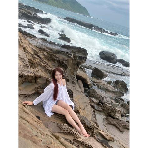 梁凱晴 𝔑𝔦𝔫𝔞 我在屏東～颱風天🤣 👉🏻屏東電影節拍攝中 👉🏻完完全全刺激的初體驗 那年夏天我的初體驗 屏東電影節 台灣 梁凱晴