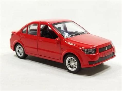 ماکت فلزی ماشین دنا موزیکال و چراغدار