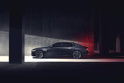 고급감 미쳤네 검은색 슈트 걸친듯한 프리미엄 세단 출시에 아빠들 벌써부터 난리