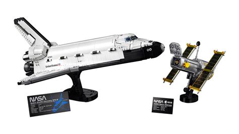Hubble Telescope Space Shuttle