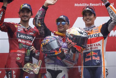 Jadwal MotoGP Hari Ini Jorge Martin Geser Francesco Bagnaia Kelar Balapan Utama MotoGP Thailand