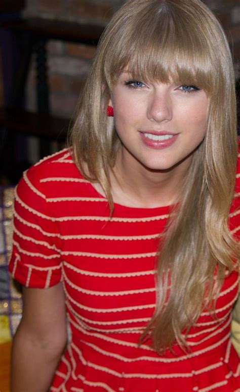 I Love Taylor Swift💖💫💖 Reputation Taylor Swift Bangs Long Live