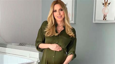 Shanik Aspe Dio A Luz Y éstas Son Las Primeras Imágenes De Su Bebé