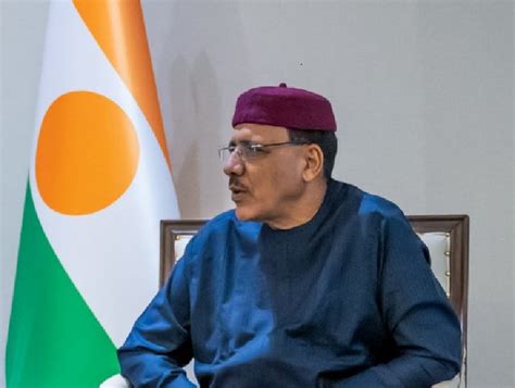 Niger La vie du président Mohamed Bazoum en danger à cause de l intervention militaire YOP L