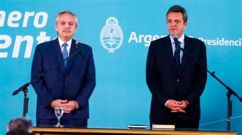 Video En Un Breve Acto Con 500 Invitados Sergio Massa Asumió Como El