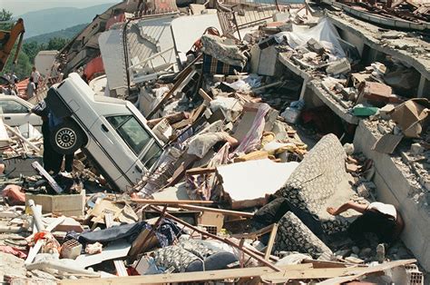 17 Ağustos 1999 Depremi nin 23 yılı YENİ ASYA