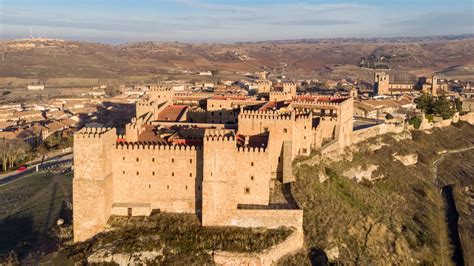 Este Es El Pueblo De Castilla La Mancha Que Se Encuentra Entre Los