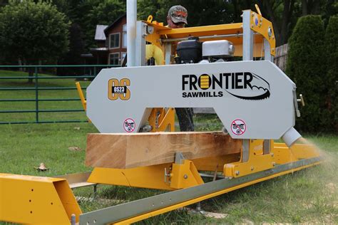 Frontier Os23 Sawmill With 10hp 306cc Briggs And Stratton Recoil Start Engine Global