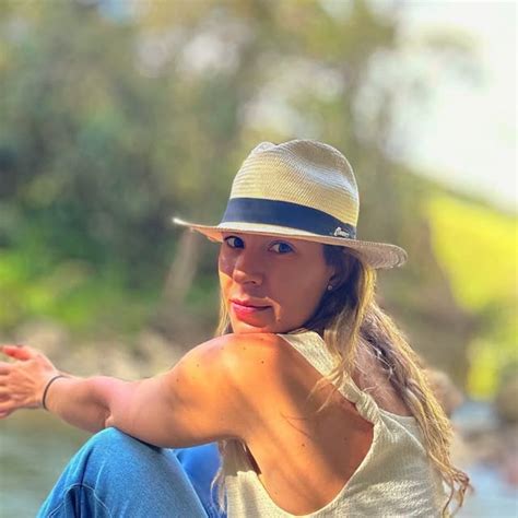 Ma Antonia Echeverria Piedrahita Antoniaecheverriap • Threads Say More