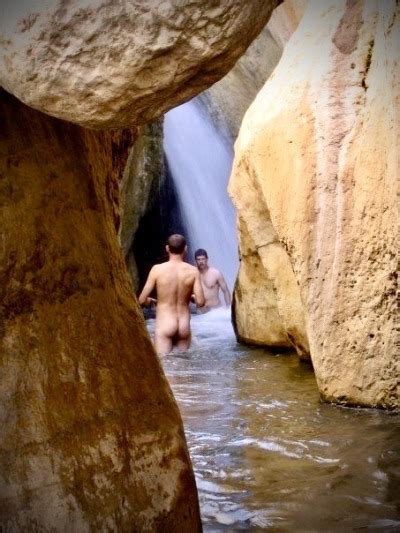 Slot Canyon Fun Tumbex