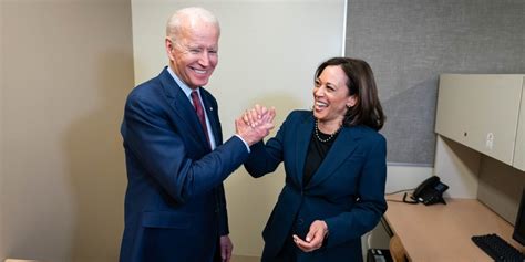 Joe Biden Withdraws From Us Presidential Race Backs Kamala Harris As