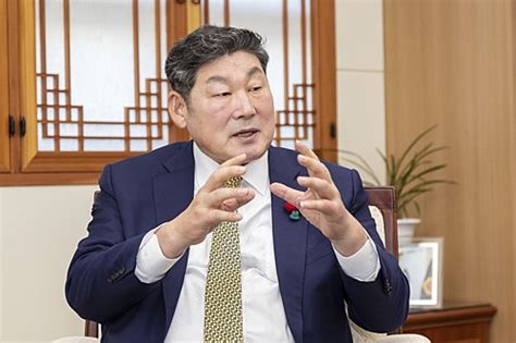 신년인터뷰 장경식 경북도의회 의장 새해에 정책 보좌 기능 강화 매일경제