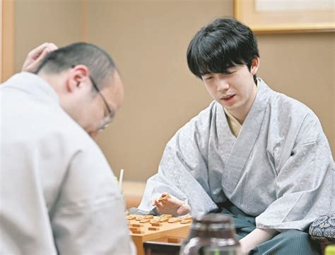 藤井聡太王位、挑戦者・渡辺明九段の「周到な作戦」に苦しみ抜いた劣勢でも逆転を呼び込んだ「勝因」とは：東京新聞デジタル