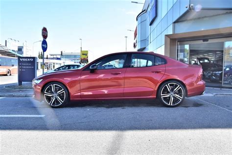 Volvo S60 T5 R Design Aut 2019 God