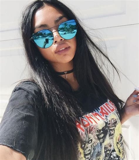 ⊱ɛʂɬཞɛƖƖą⊰ Girl With Sunglasses Mirrored Sunglasses Women Shades