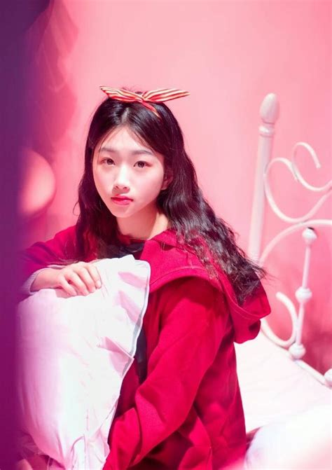 校花女神，本期来自江西师范大学，一个00后小仙女 每日头条