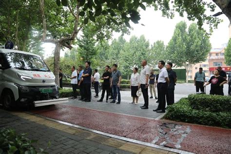 管理：石家庄市城市管理综合行政执法局组织召开城区道路精细化保洁现场观摩会作业鹿泉主管