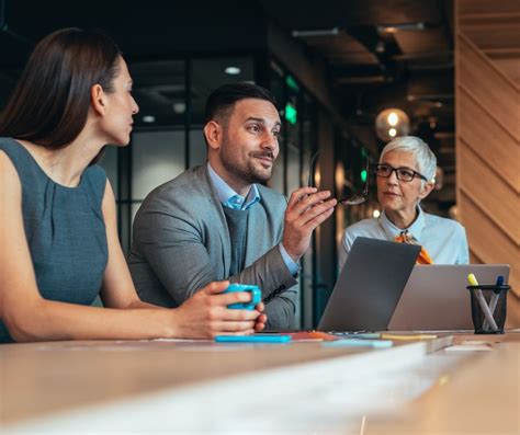 Sec Investigations What To Expect And How To Protect Yourself