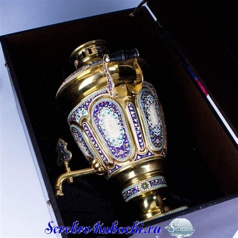 Эксклюзивный серебряный самовар с эмалью. 875*