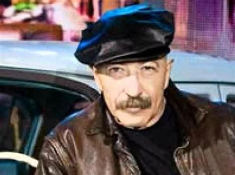 Александр Розенбаум Фраер Смотреть онлайн в поиске Яндекса по Видео