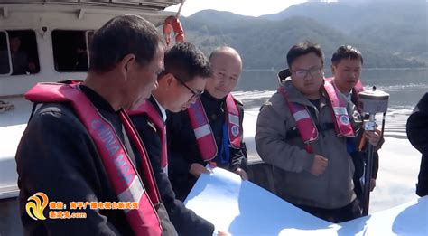 让航行更安全！〉南平集中整治闽江水口库区养殖废弃垃圾浮球水域樟湖镇