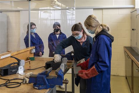 Ciwm To Fund Oxford Universitys Uncover Engineering Programme