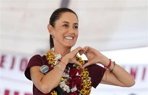 Впервые в истории Мексики президентом страны стала женщина