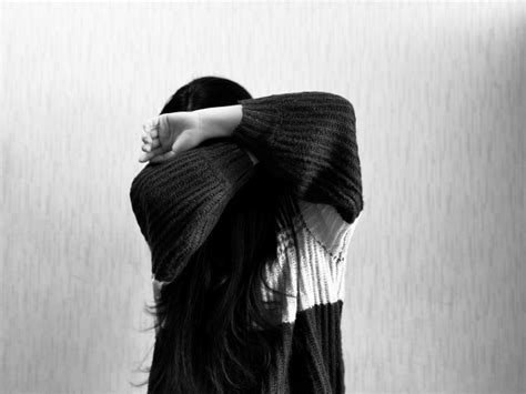 【夢占い】無差別殺人の夢はストレスの暗示？逃げる巻き込まれるなど状況別意味 Callat Media カラットメディア