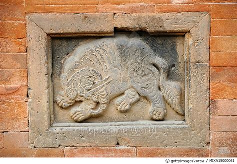 Mixa15000061 게티이미지코리아 경복궁 자경전 십장생굴뚝 보물 제810호 불가사리 서수 Rights