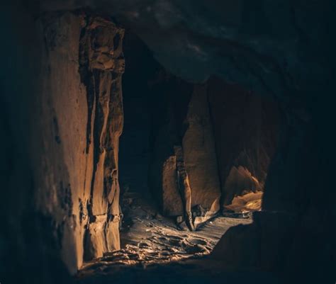 Stone Age Cave Dwelling Found Exactly As It Was Left 17 000 Years Ago