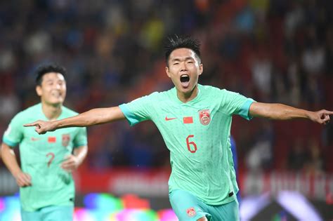 世预赛开门红！国足客场2 1逆转泰国，奠定小组出线基础运动家澎湃新闻 The Paper