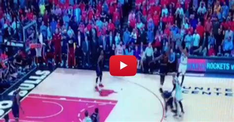 Derrick Rose Downs The Cavs On Unbelievable Buzzer Beater In Game 3