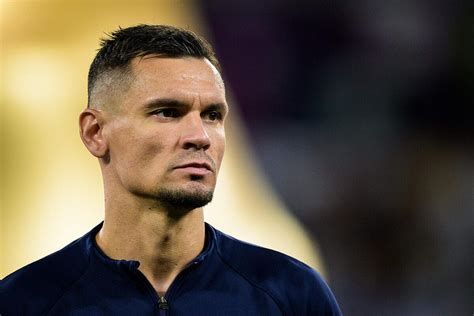 Foot Ol Ol Lovren Expulsé Un Communiste Patron Du Mercato Foot 01
