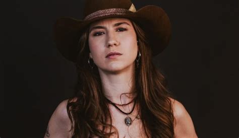 Bruna Viola Fala Sobre Renovação De Repertório Como Novo Projeto Billboard Brasil