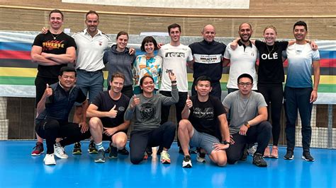 Armando Cárdenas becado para el Curso de Entrenador Nivel 3 de la UCI