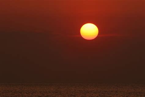 日本海と夕陽 写真共有サイト「フォト蔵」