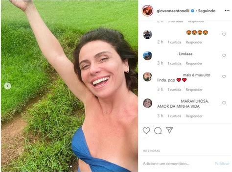 Ao natural Giovanna Antonelli esbanja beleza em cliques de biquíni