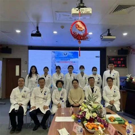 吉大一院首届内科住院医师规范化培训基地病历汇报大赛（肝胆胰内科站）成功举办临床徐征金清龙