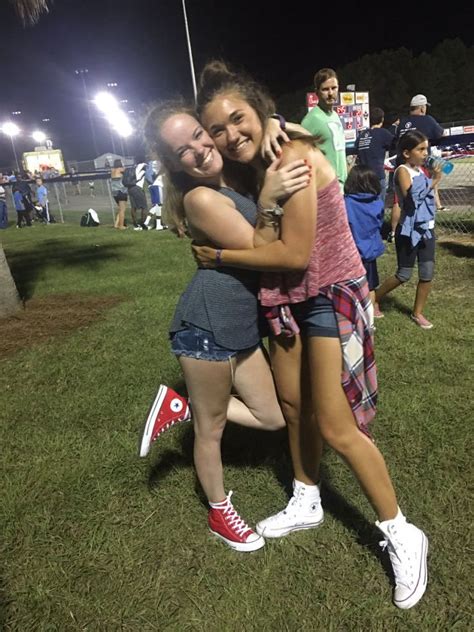 Pictures Of Sydnee Steele