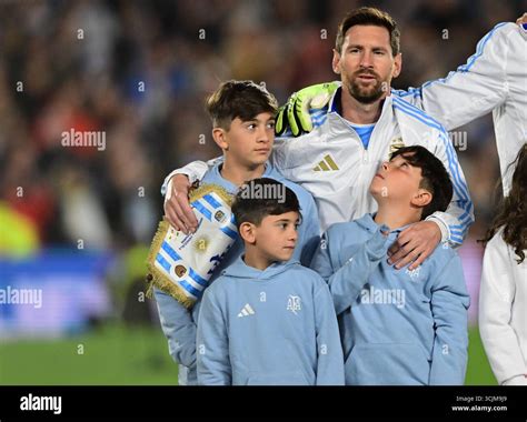 Buenos Aires Argentina September 4 Lionel Messi Of Argentina Sings