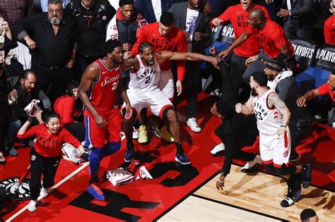 Nba Raptors Advance Past 76ers On Leonards Wild Shot Abs Cbn News